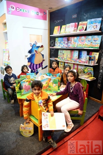 Vishv Books in Connaught Place, Delhi | 6 people Reviewed - AskLaila